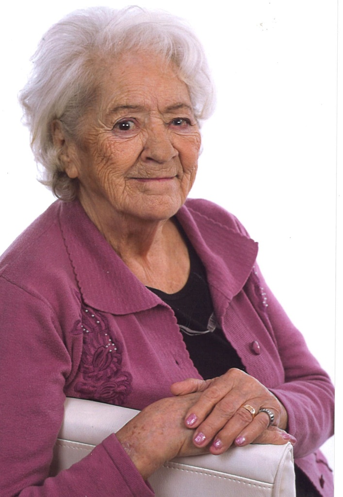 Claire Tremblay - Avis de décès | Alliance funéraire du royaume